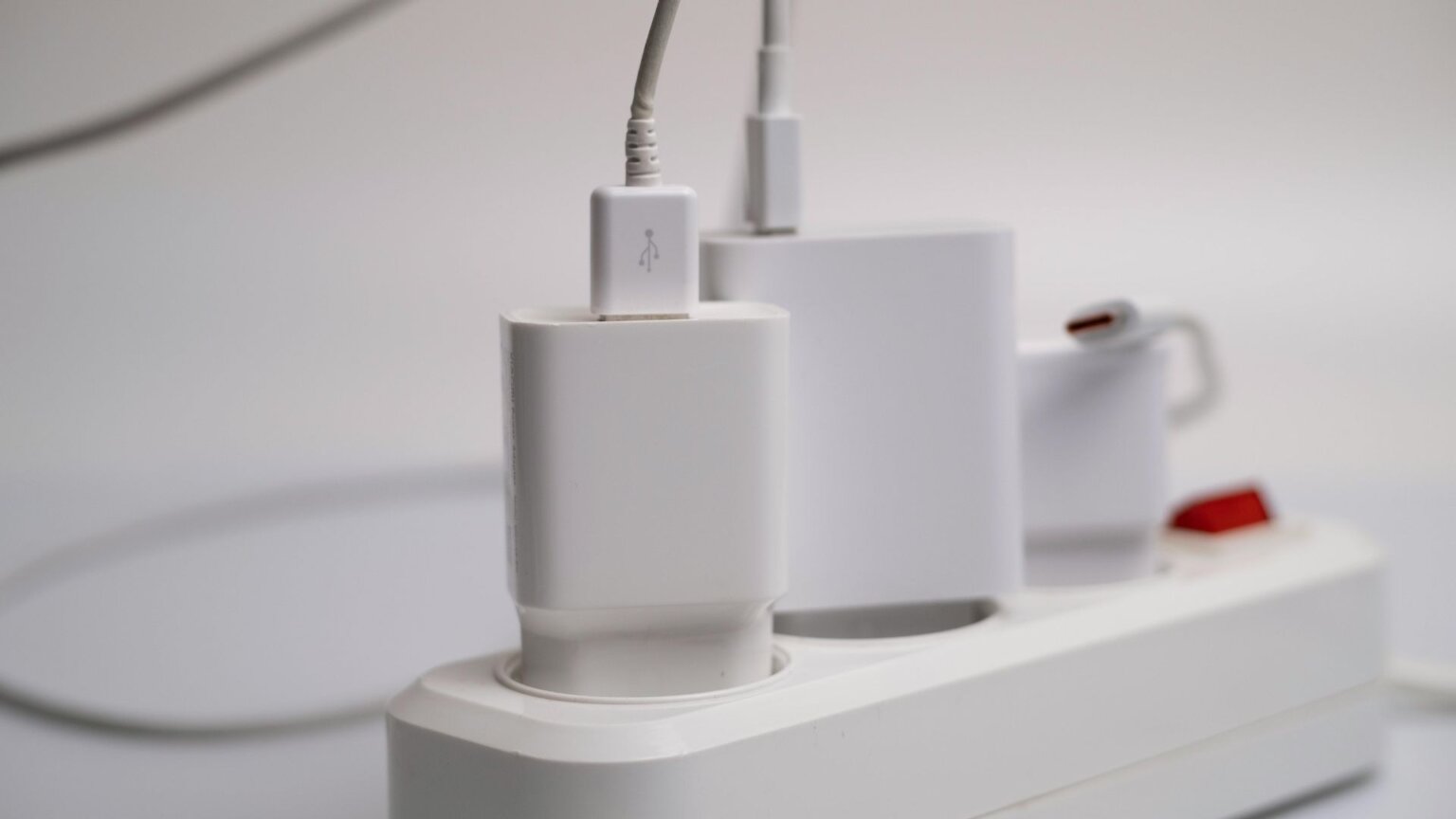 Expert Explains The Risks of Keeping Your Electronics Plugged In All ...