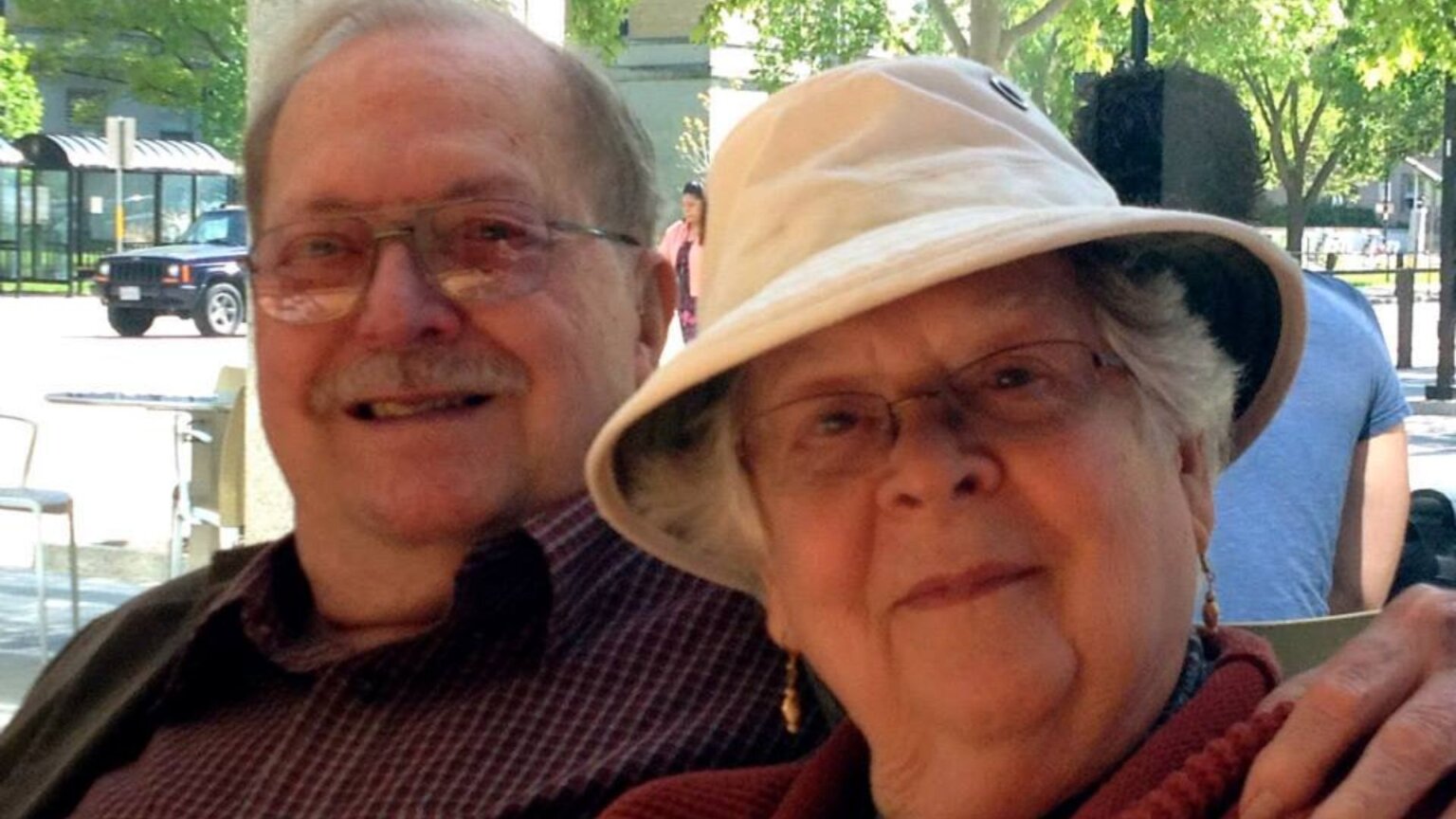 Retired Widower Marries Woman He Met Online Who Once 'Tried to Kill a ...