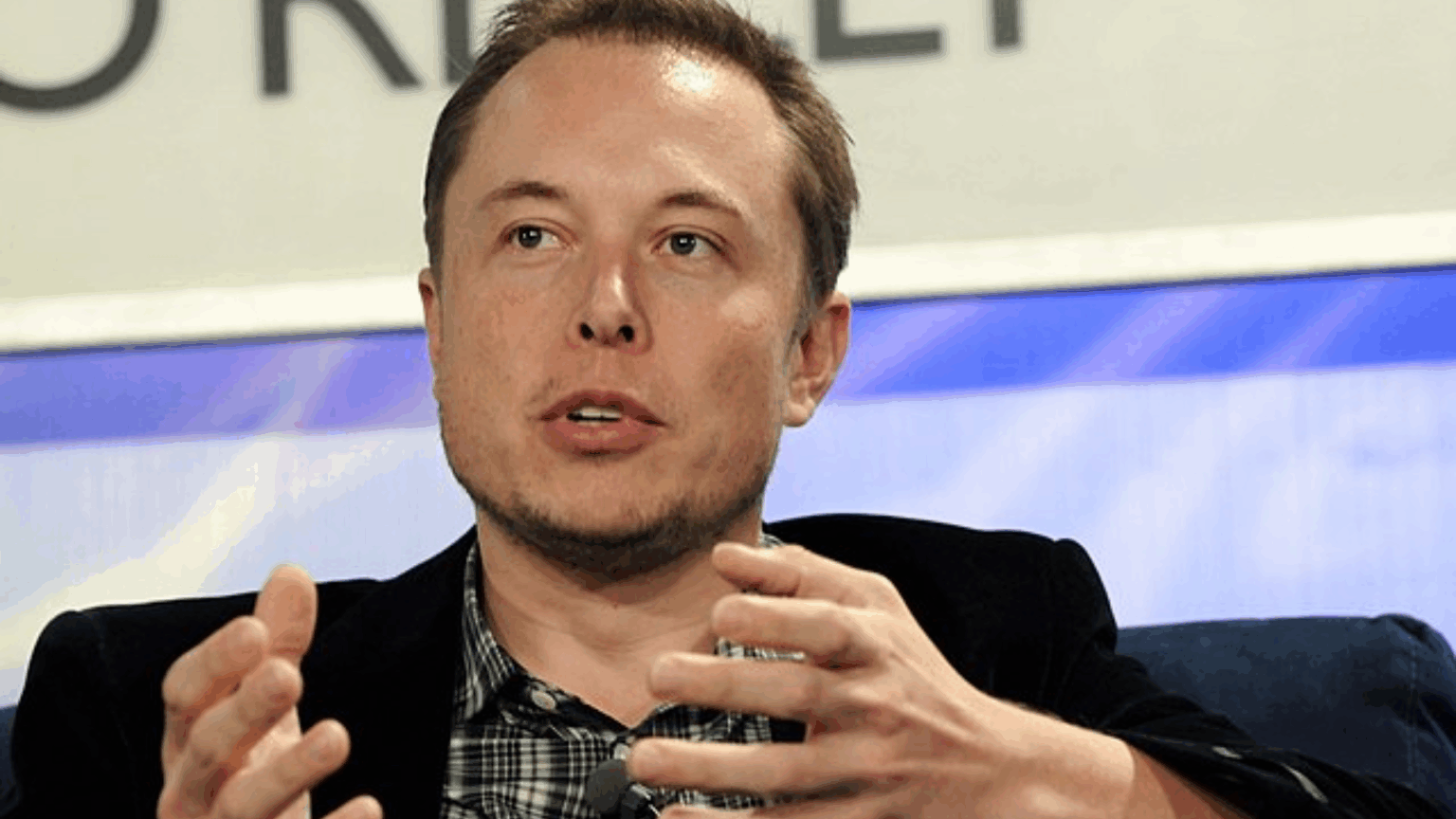 Elon Musk Says Retirement Savings Could Be ‘Irrelevant’ Within 20 Years ...